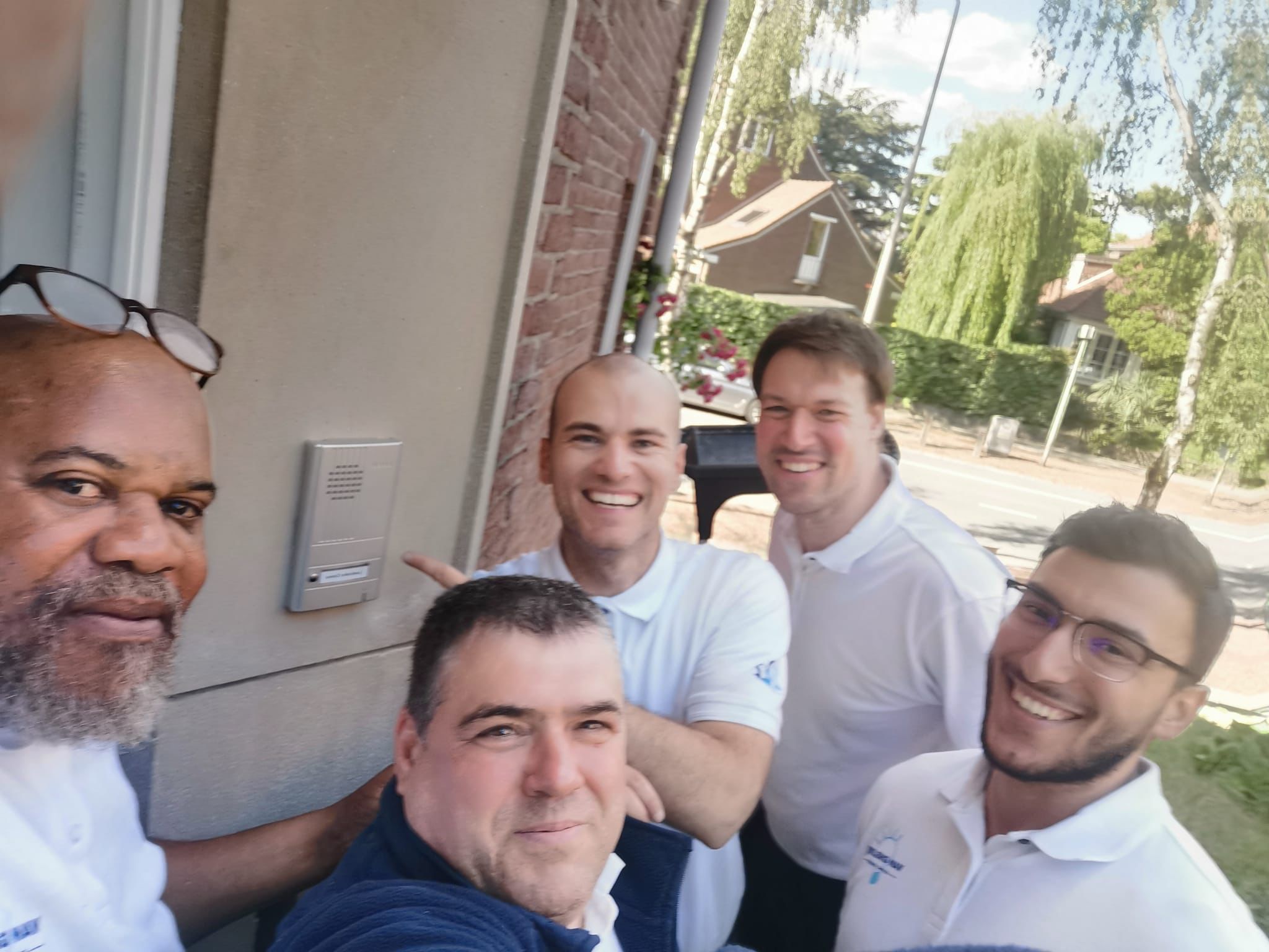 Electricité, éclairage, abat-jour - srl. Van Gheluwe